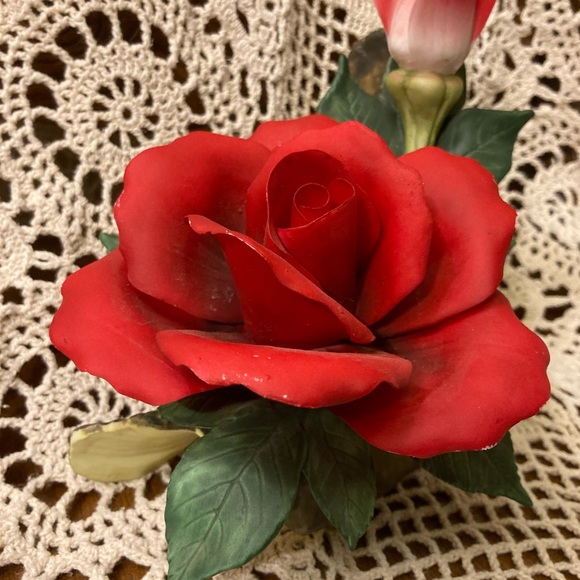 Accents | Vintage Red Roses Capodimonte Statue Figure With Greenery ...